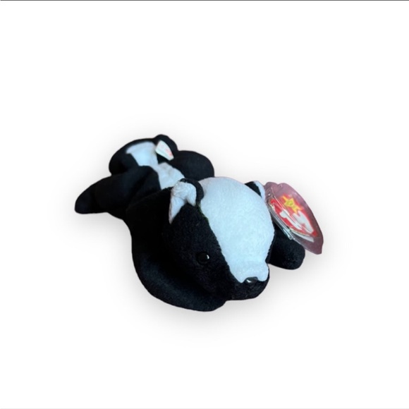 Ty | Toys | Vintage 995 Ty Beanie Babies Stinky The Skunk | Poshmark